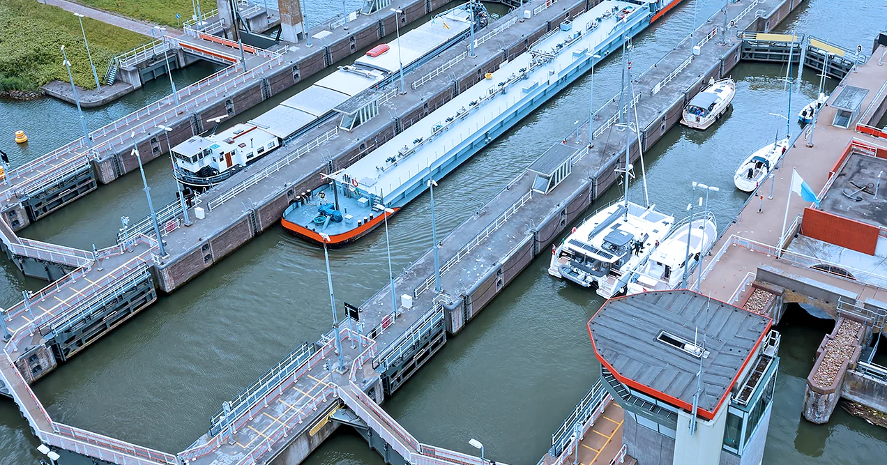 Waterways and Locks | COMMEND